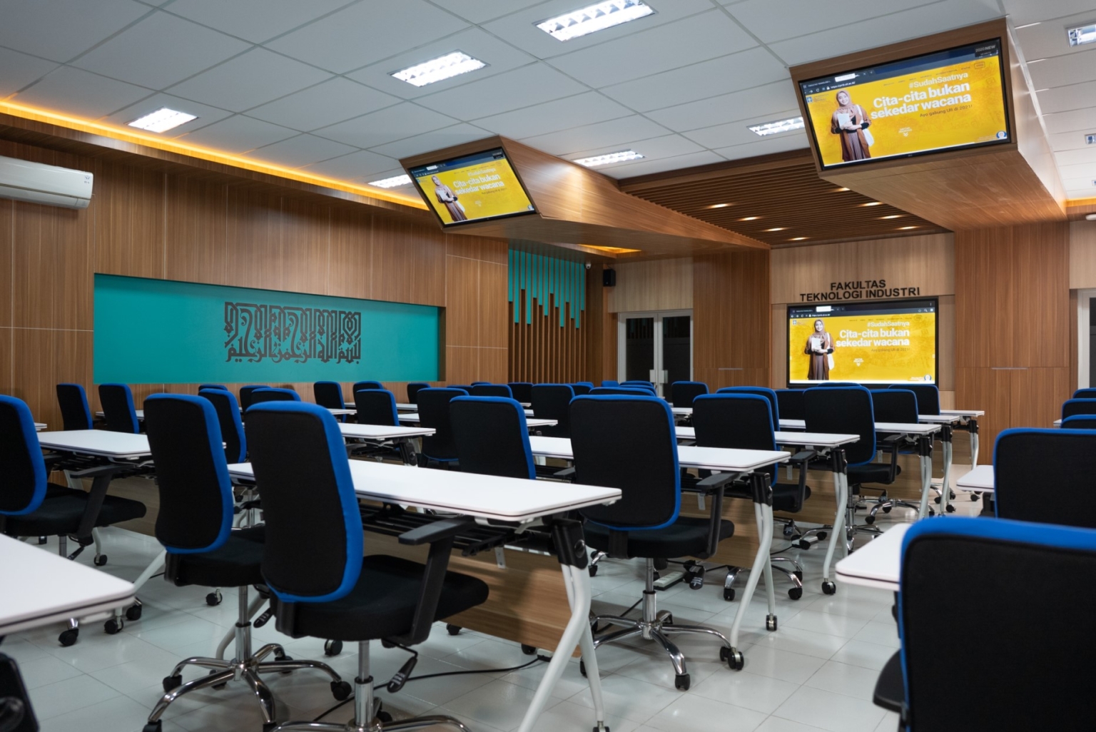 Academics – Fakultas Teknologi Industri – Universitas Islam Indonesia