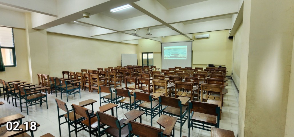 Ruang Kelas FTI UII – Fakultas Teknologi Industri – Universitas Islam Indonesia