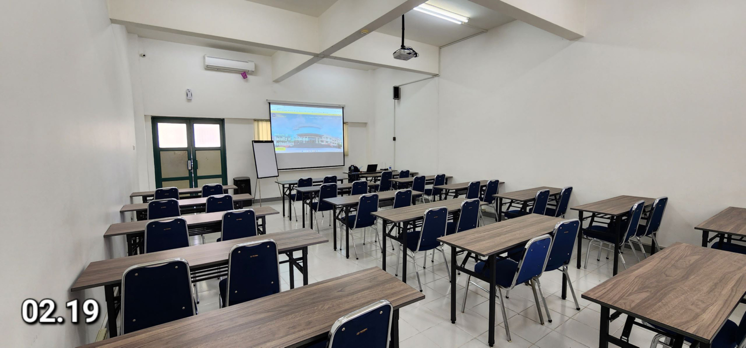 Ruang Kelas FTI UII (lama) – Fakultas Teknologi Industri – Universitas ...